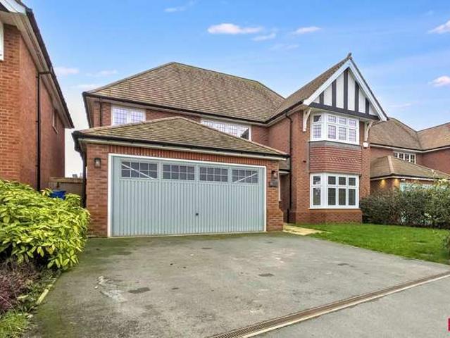 4 Bedroom Detached House