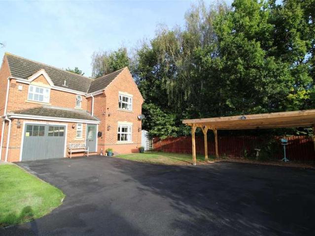 4 Bedroom Detached House