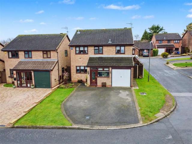4 Bedroom Detached House