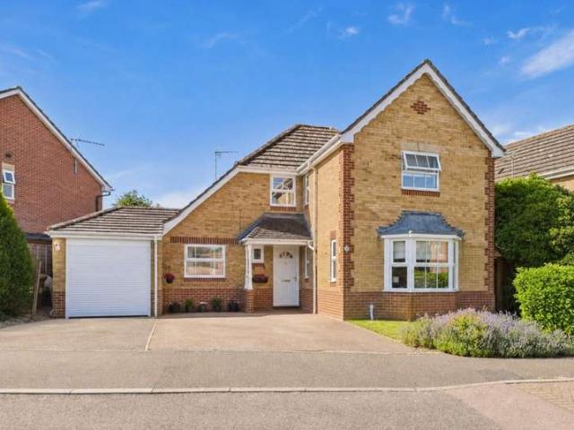 4 Bedroom Detached House