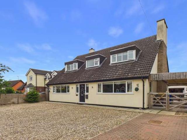 4 Bedroom Detached House