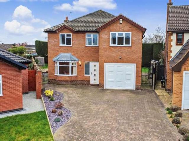 4 Bedroom Detached House