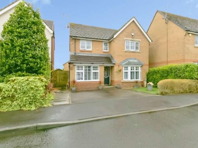 4 Bedroom Detached House