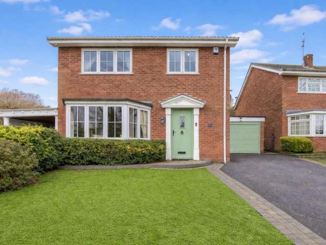 4 Bedroom Detached House