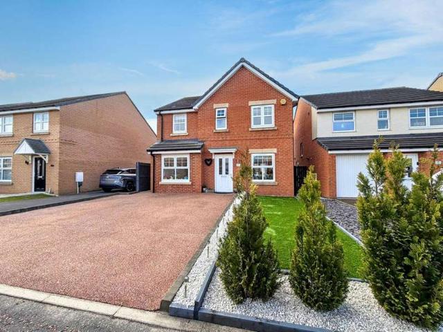 4 Bedroom Detached House