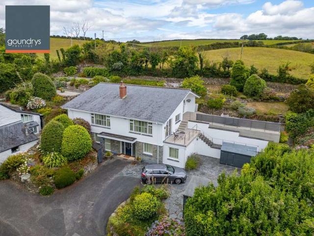 4 Bedroom Detached House