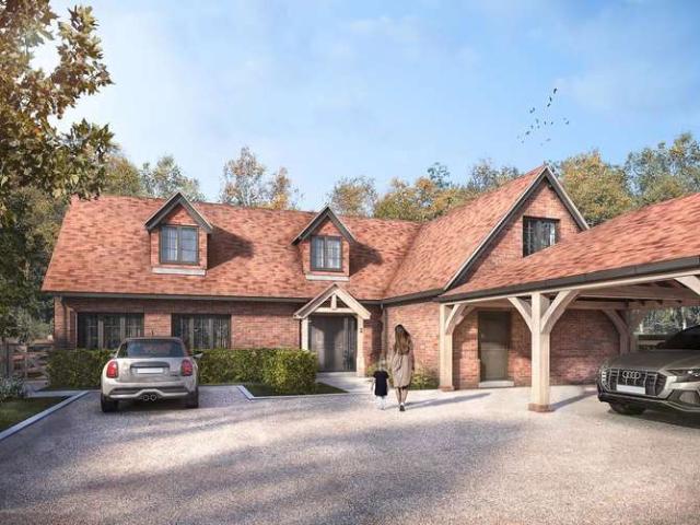 4 Bedroom Detached House
