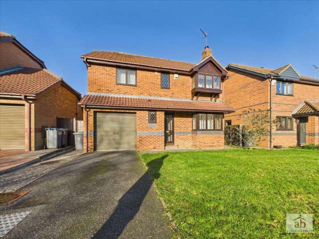 4 Bedroom Detached House