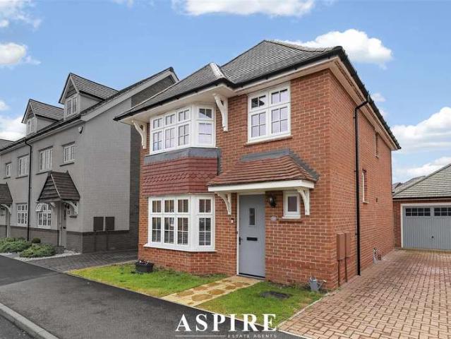 4 Bedroom Detached House