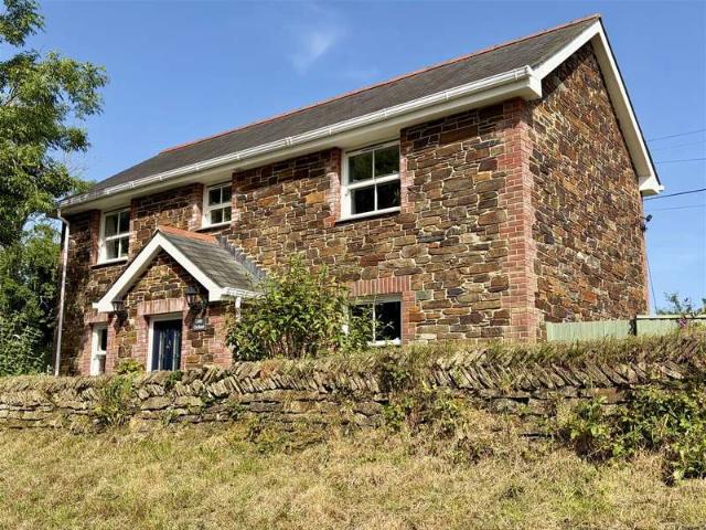 4 Bedroom Detached House