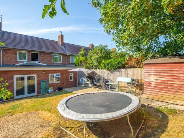 4 Bedroom Detached House