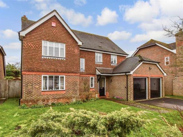 4 Bedroom Detached House
