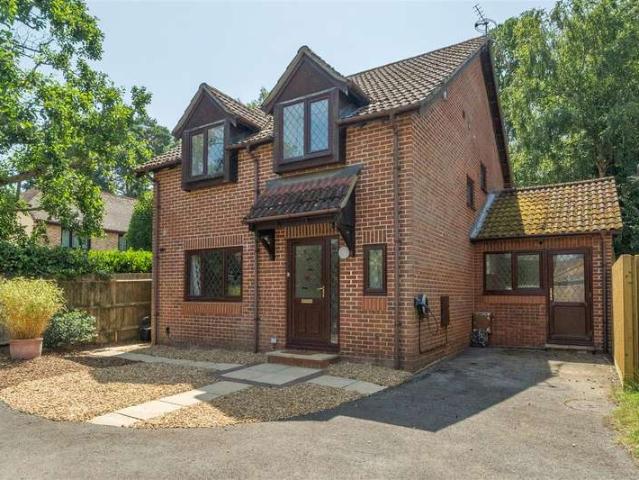 4 Bedroom Detached House