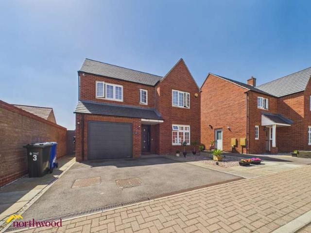 4 Bedroom Detached House