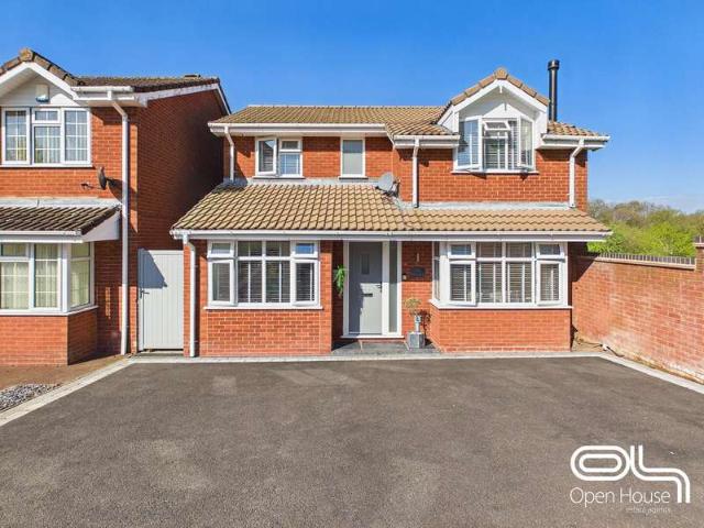 4 Bedroom Detached House