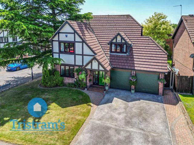 4 Bedroom Detached House