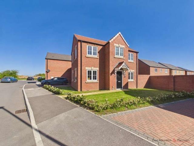 4 Bedroom Detached House
