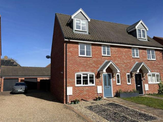 4 Bedroom Detached House