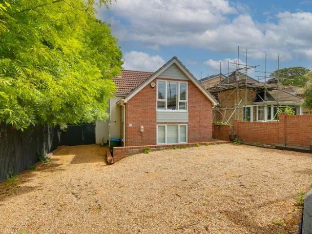 4 Bedroom Detached House