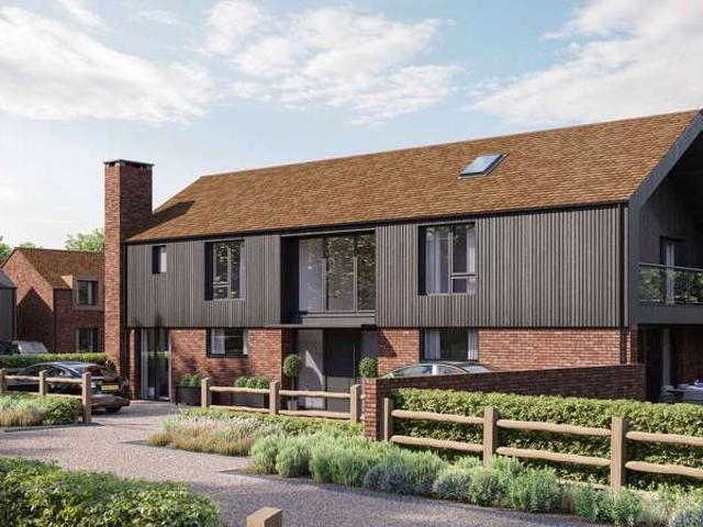 4 Bedroom Detached House