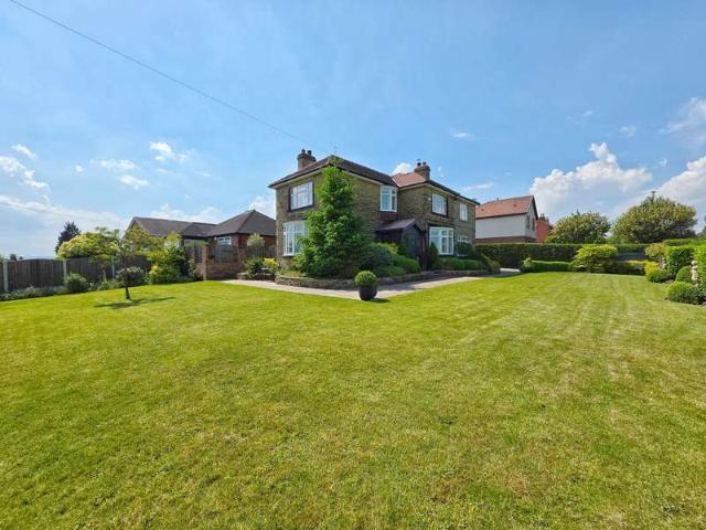 4 Bedroom Detached House