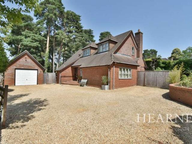 4 Bedroom Detached House