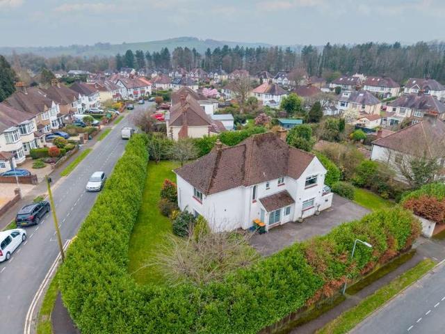 4 Bedroom Detached House