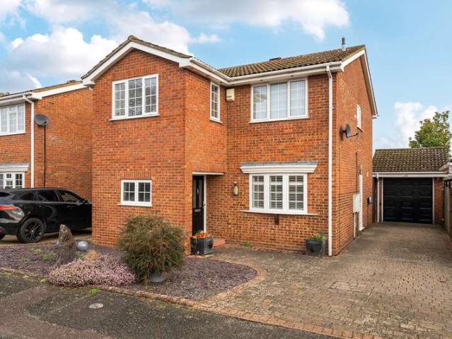 4 Bedroom Detached House