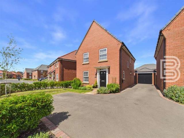 4 Bedroom Detached House