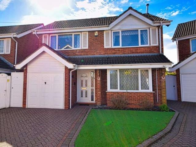 4 Bedroom Detached House