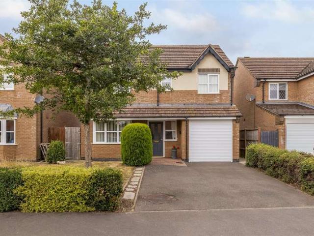 4 Bedroom Detached House