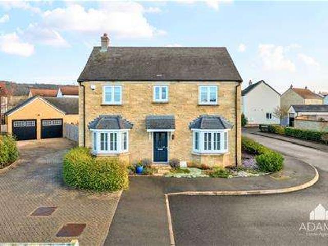 4 Bedroom Detached House