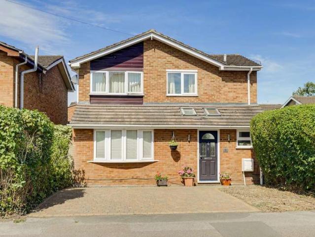 4 Bedroom Detached House