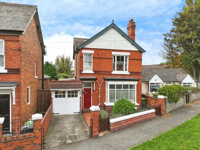 4 Bedroom Detached House