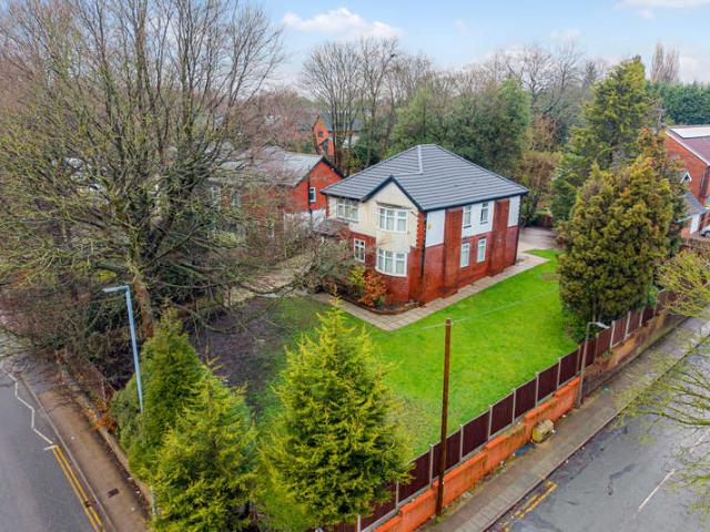 4 Bedroom Detached House