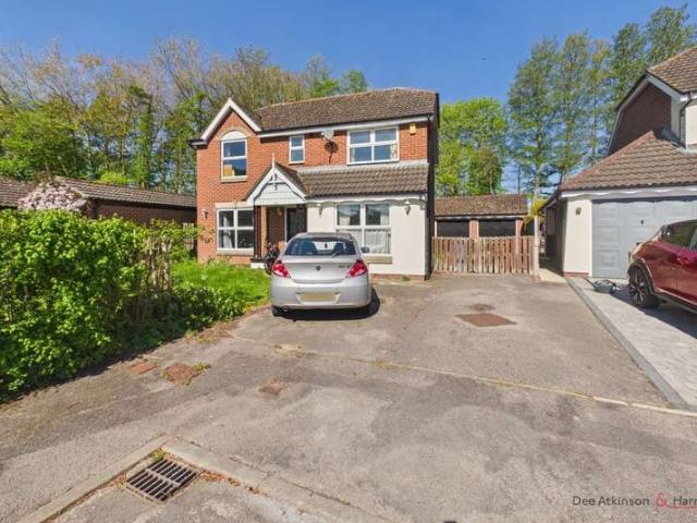 4 Bedroom Detached House