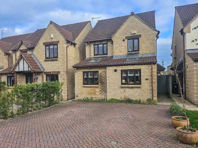 4 Bedroom Detached House