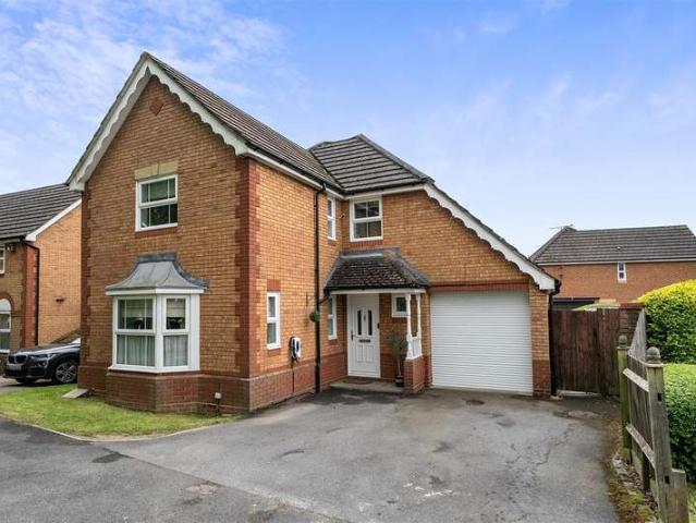 4 Bedroom Detached House
