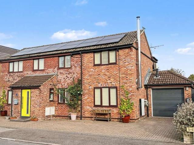 4 Bedroom Detached House