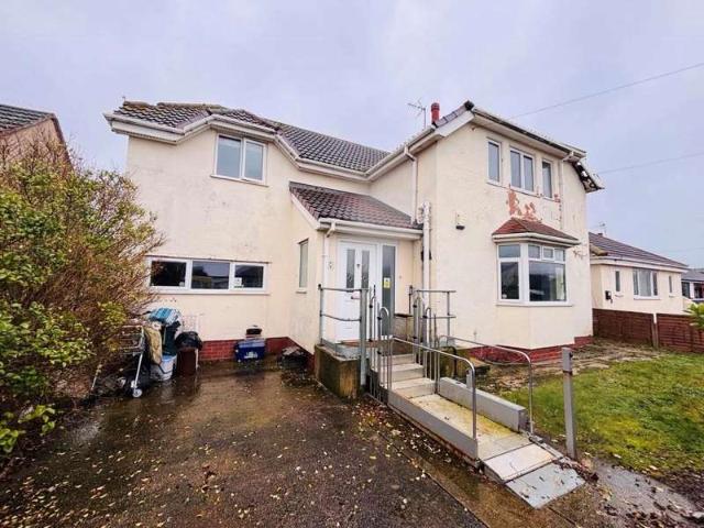 4 Bedroom Detached House