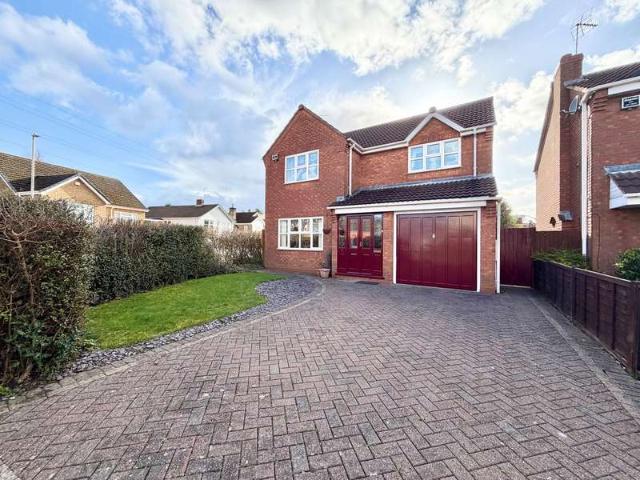 4 Bedroom Detached House