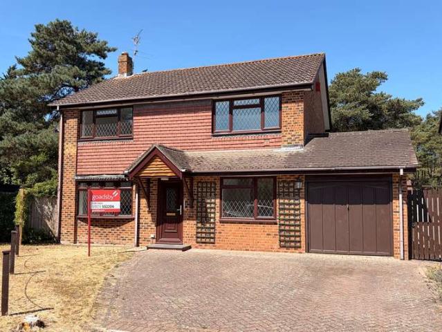 4 Bedroom Detached House