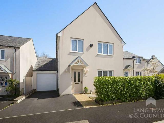 4 Bedroom Detached House