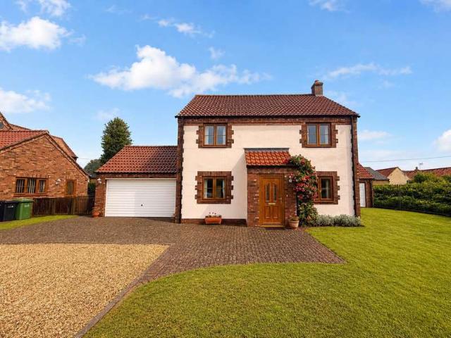 4 Bedroom Detached House