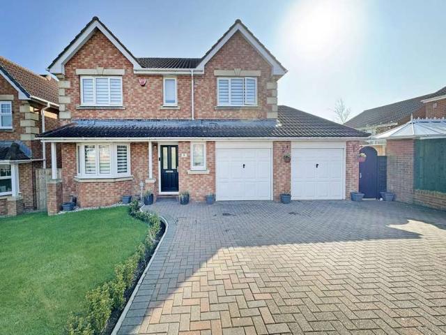 4 Bedroom Detached House