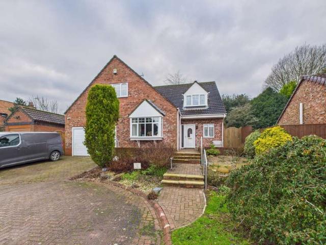 4 Bedroom Detached House