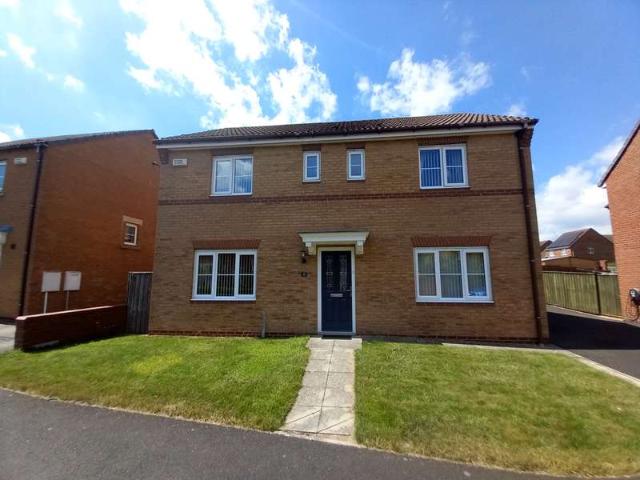 4 Bedroom Detached House