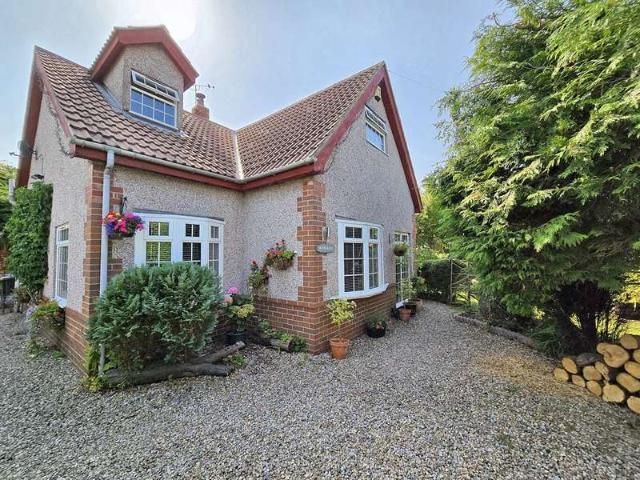 4 Bedroom Detached House