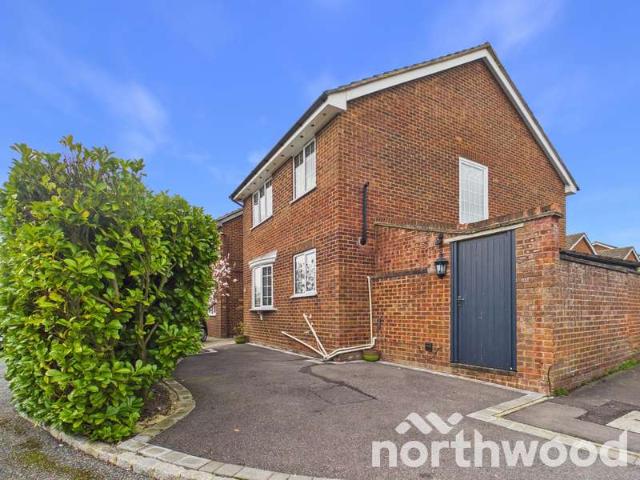 4 Bedroom Detached House