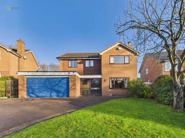 4 Bedroom Detached House